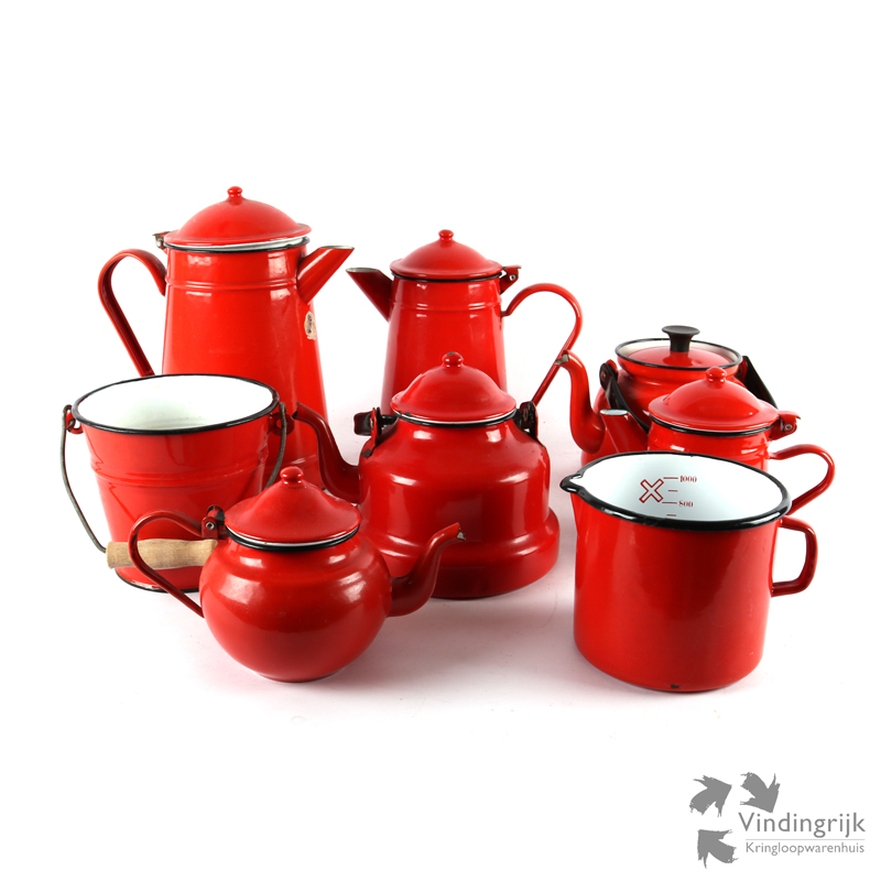 Vintage 8-delige Set Rood Emaille | Parels Breda