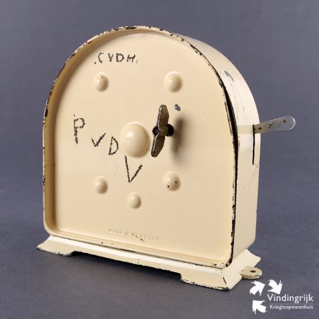 Vintage Timer Smiths English Clock Systems | Parels Breda