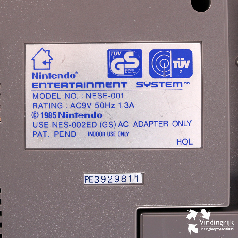 Nintendo Spelcomputer 1985 + 3 Spellen | Parels Breda