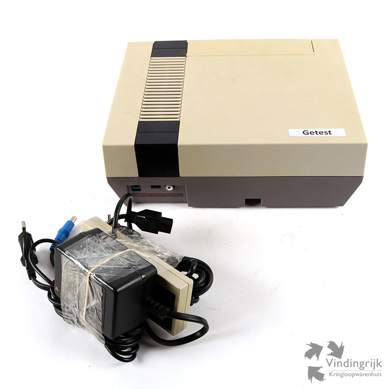 Nintendo Spelcomputer + 6 Spellen | Parels Breda