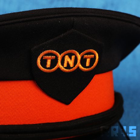 Pet TNT Post Harmonie | Parels Breda