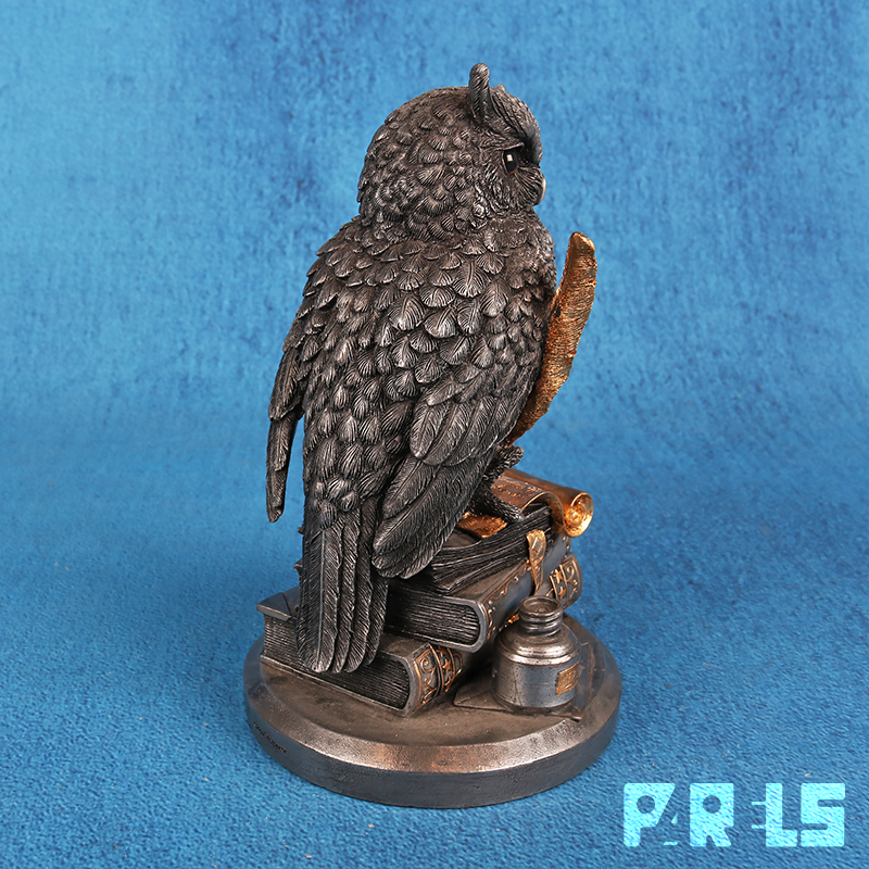 Beeld Uil Nemesis Now | Parels Breda