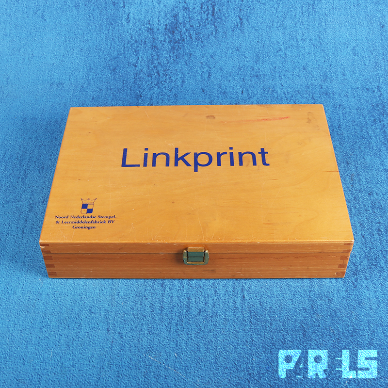 Linkprint Schakelbare Letterstempels Kist 4B | Parels Breda